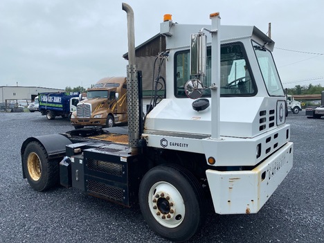 Yard Jockey - Spotters For Sale