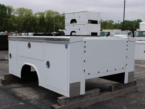 ROYAL TRUCK BODY 9' SERVICE / UTILITY BODY FOR SALE #14776